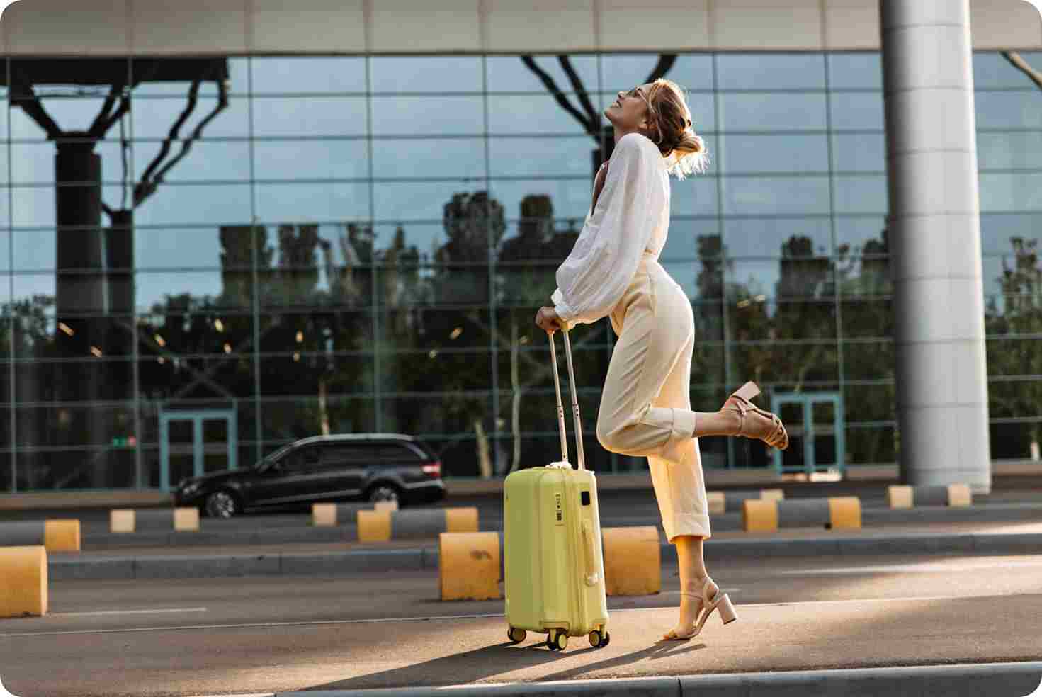 Airport Transfers | 24/7 Taxi to & from Colombo | Kangaroo Cabs